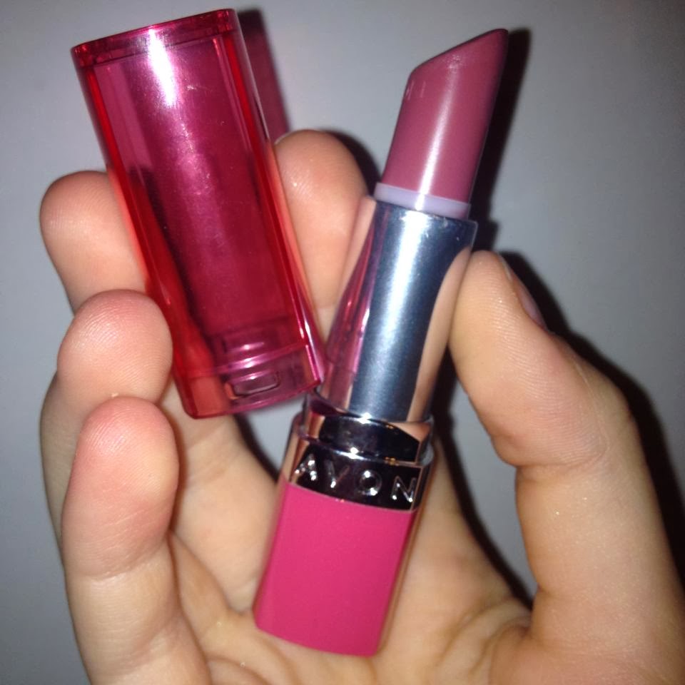 AndreeAvon: Review ruj Ultra Colour Absolute de la Avon!!!