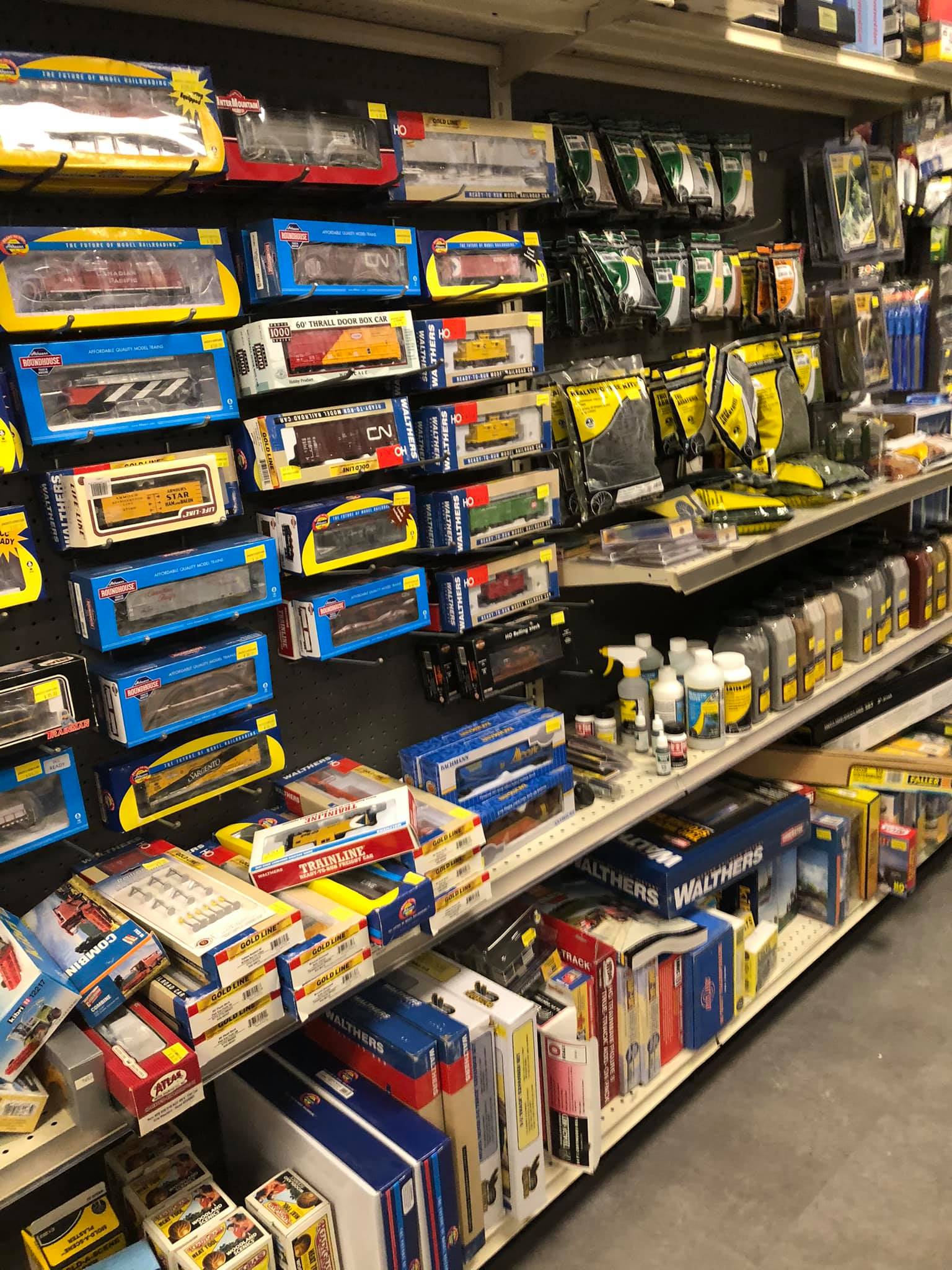 Winnipeg Model Railroad Club: Janzen's Paint and Decorating stores in ...