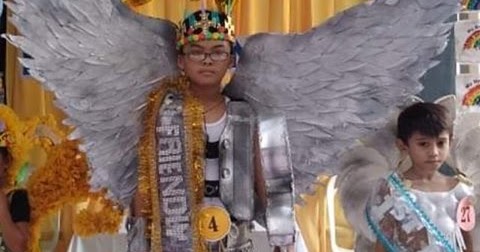 Renz Costumes: Winning Moment: Recycled Costume