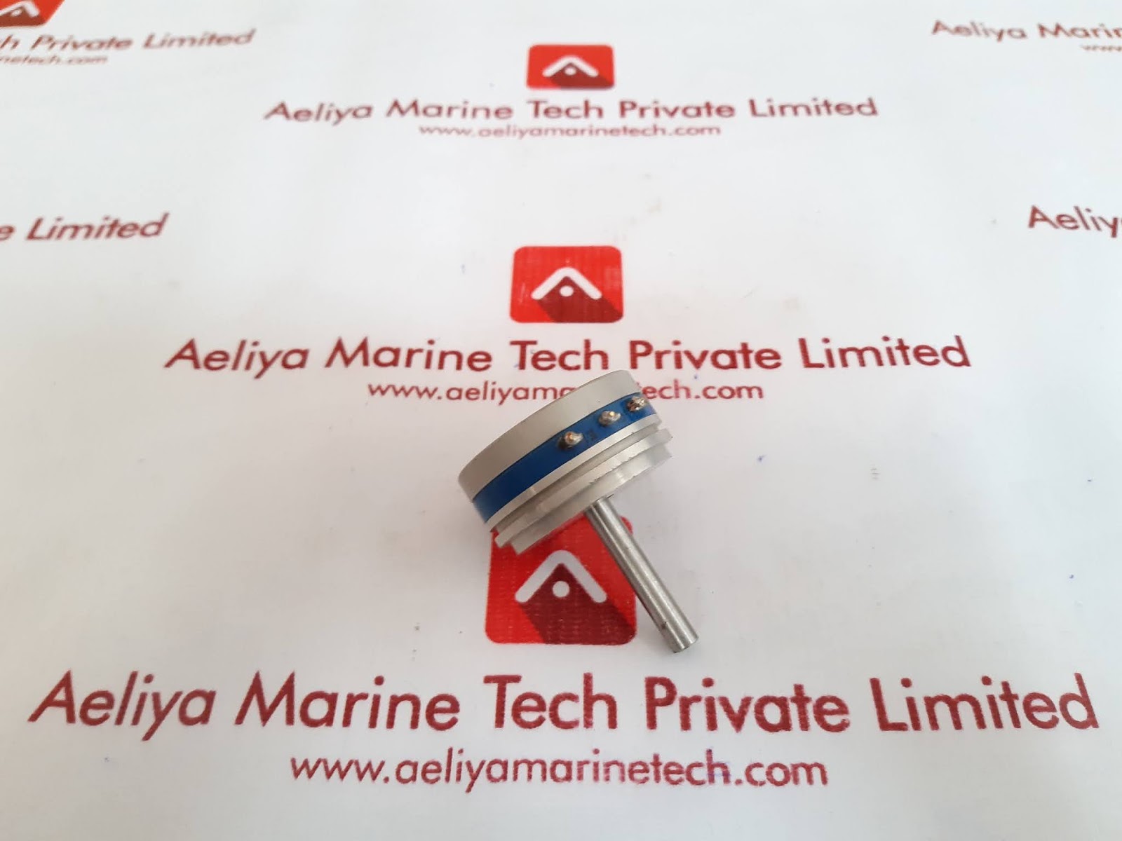 PENNY & GILES D20492/VAR 6 POTENTIOMETER - Aeliya Marine