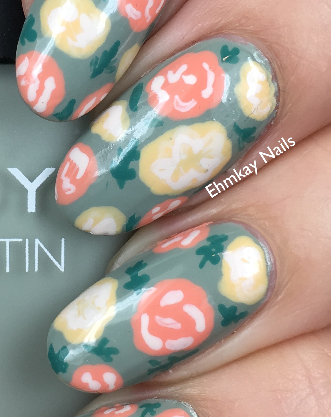 ehmkay nails: Handpainted Magnolia Nail Art