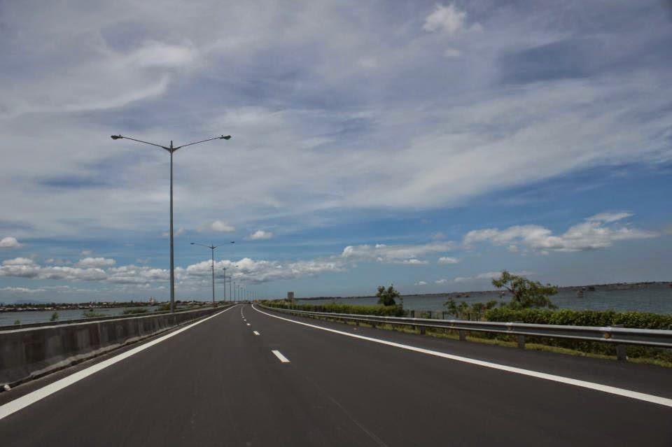 Manila-Cavite Expressway (Cavitex)