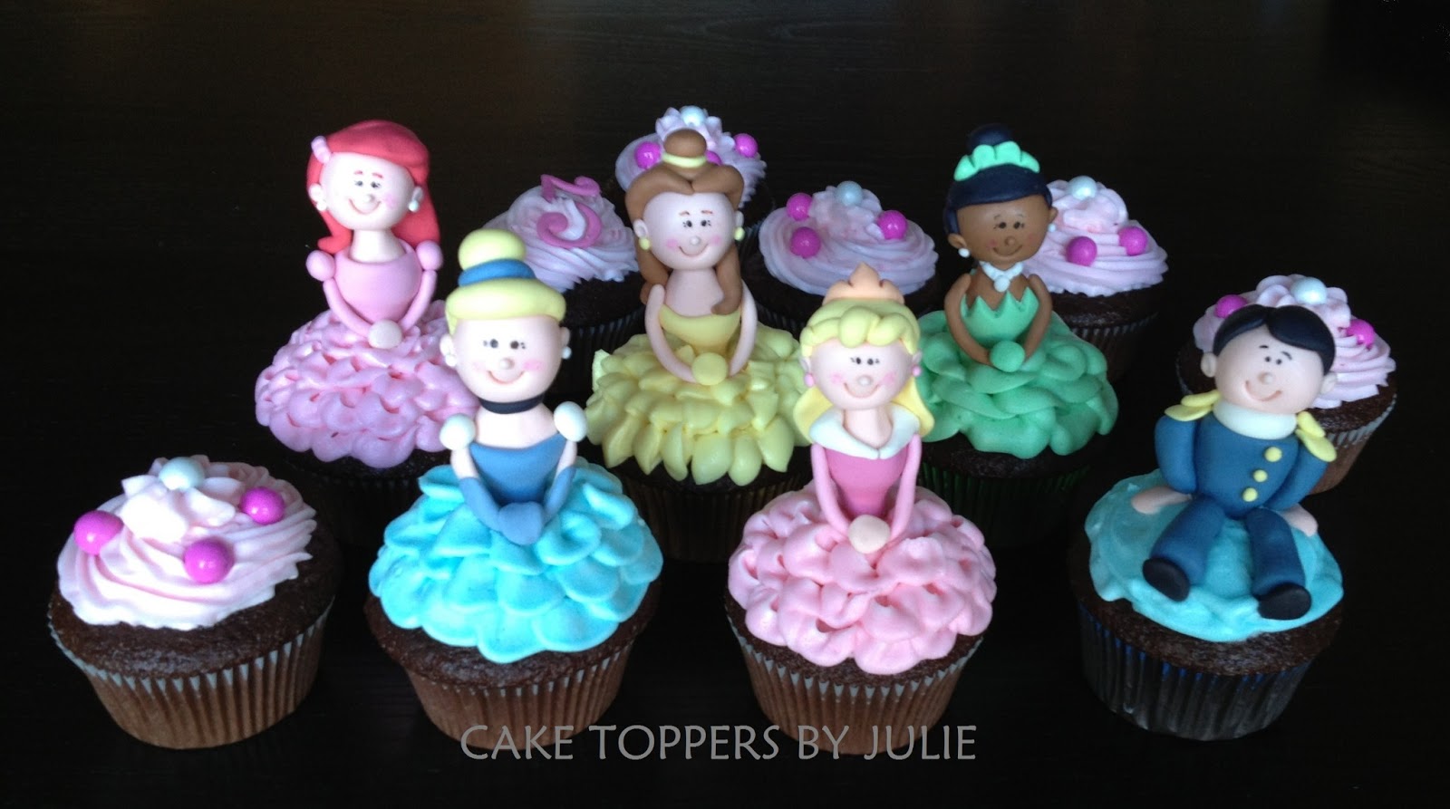 Custom Cakes by Julie: Princess Cupcakes
