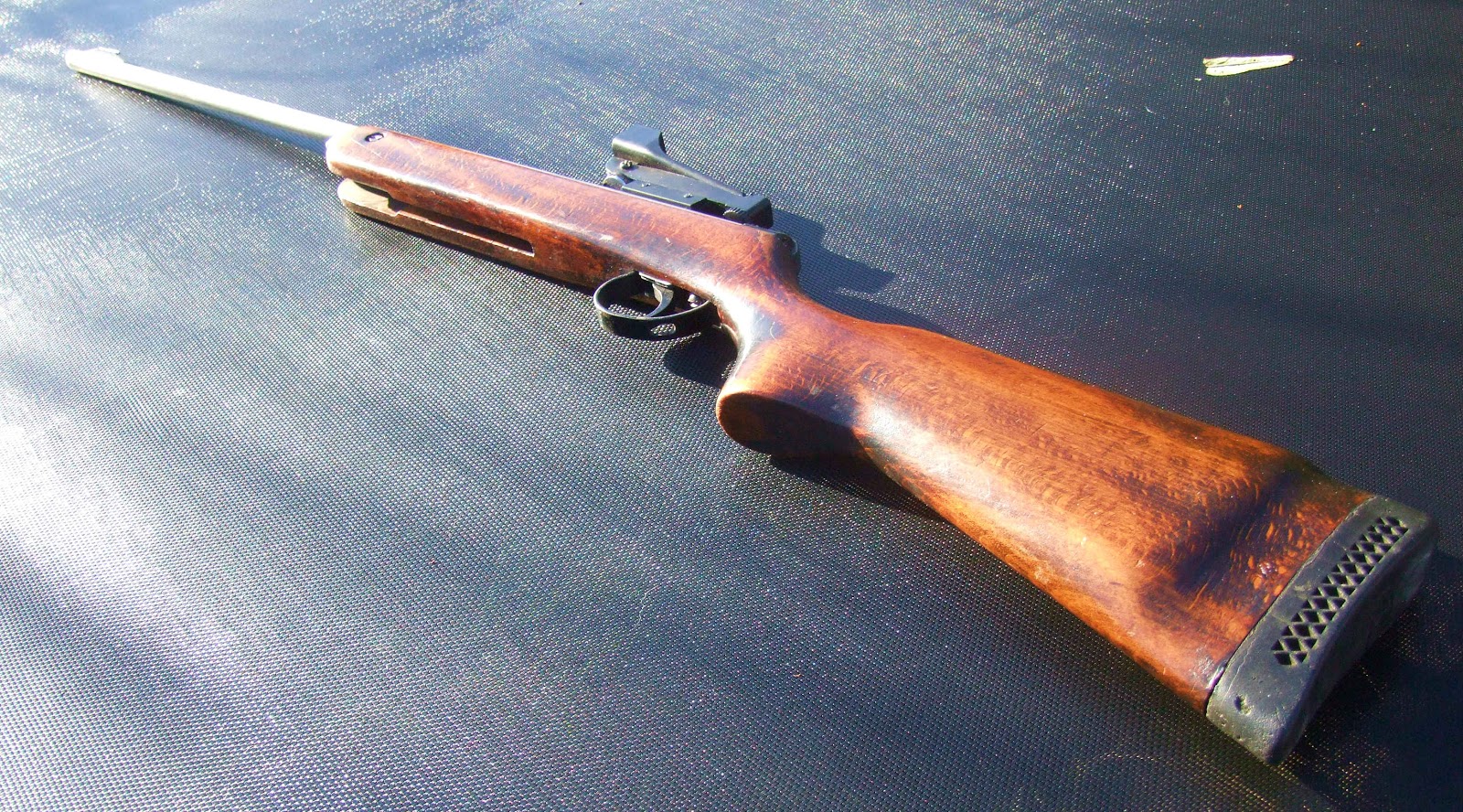 The Angry Angry Gun Company: .22 BSA Meteor Mk IV dissasembly