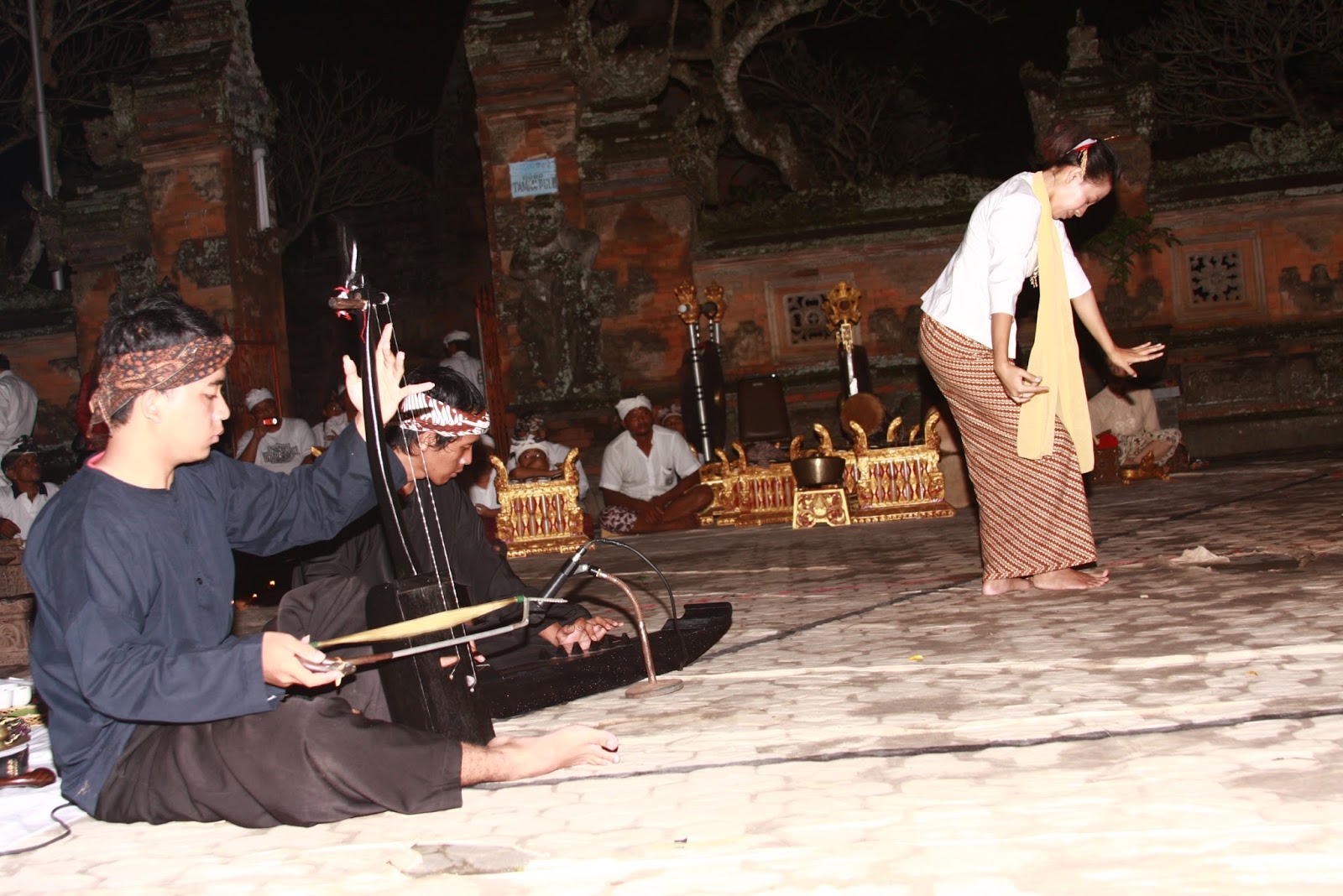 MENGENAL KARAWITAN SUNDA