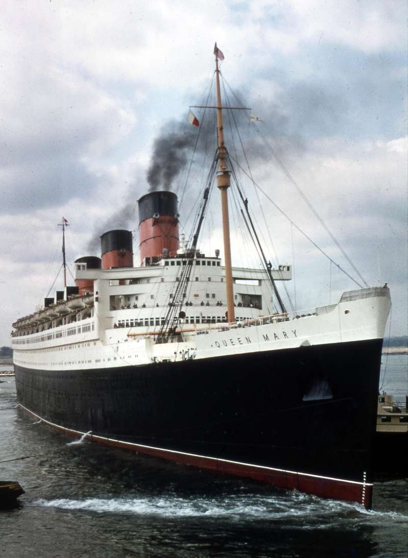 Transatlantic Era: RMS Queen Mary...