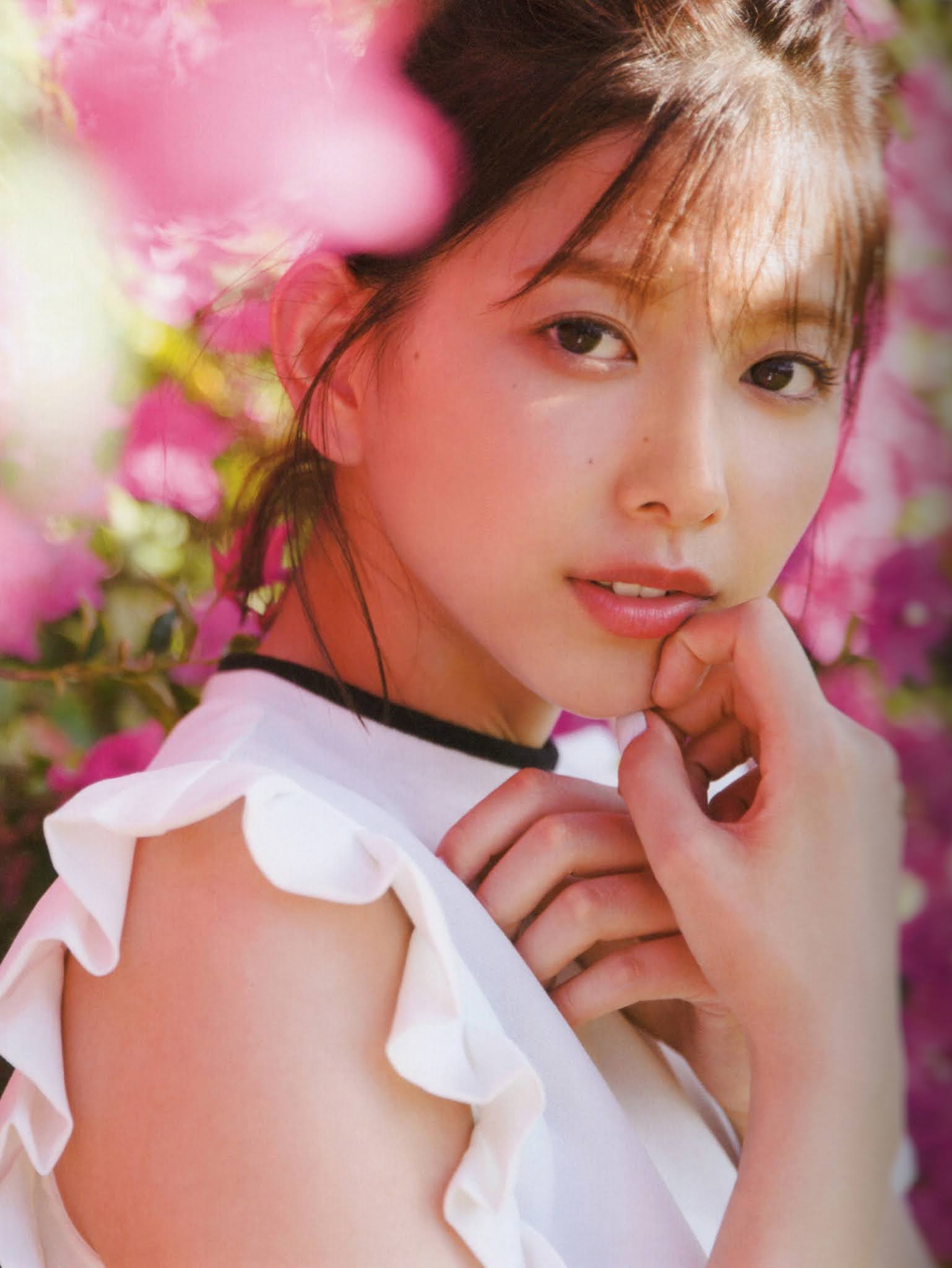 Nao Kanzaki and a few friends: Risa Watanabe: Her scintillating ...