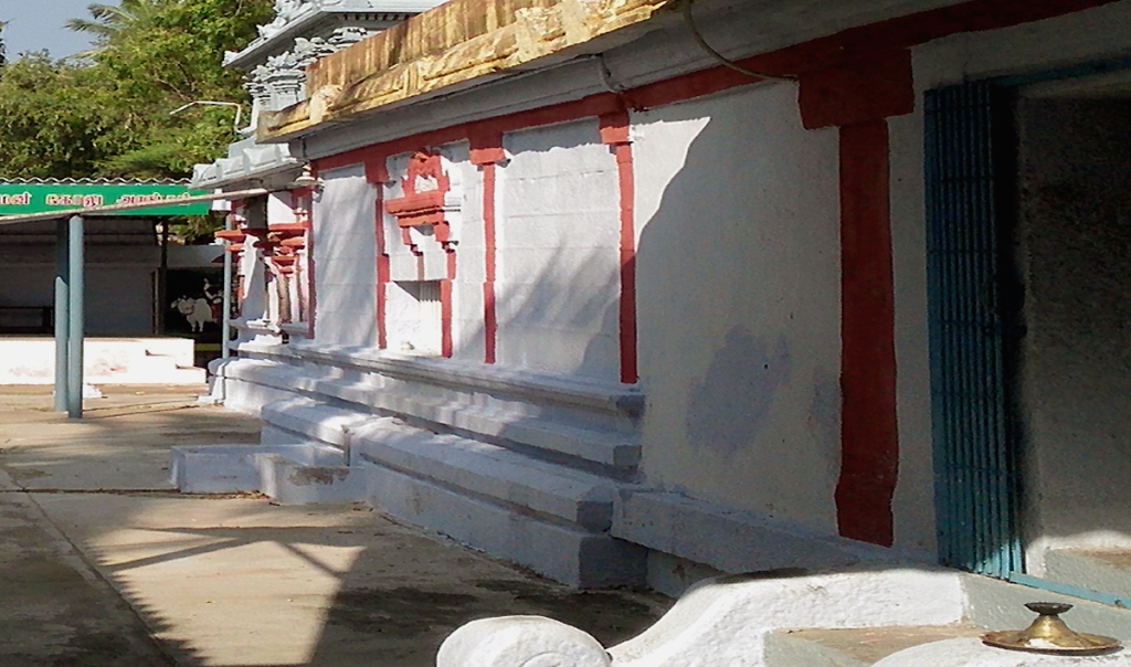 Tamilnadu Tourism: Agastheeswarar Temple, Vadugan Patru, Kanyakumari