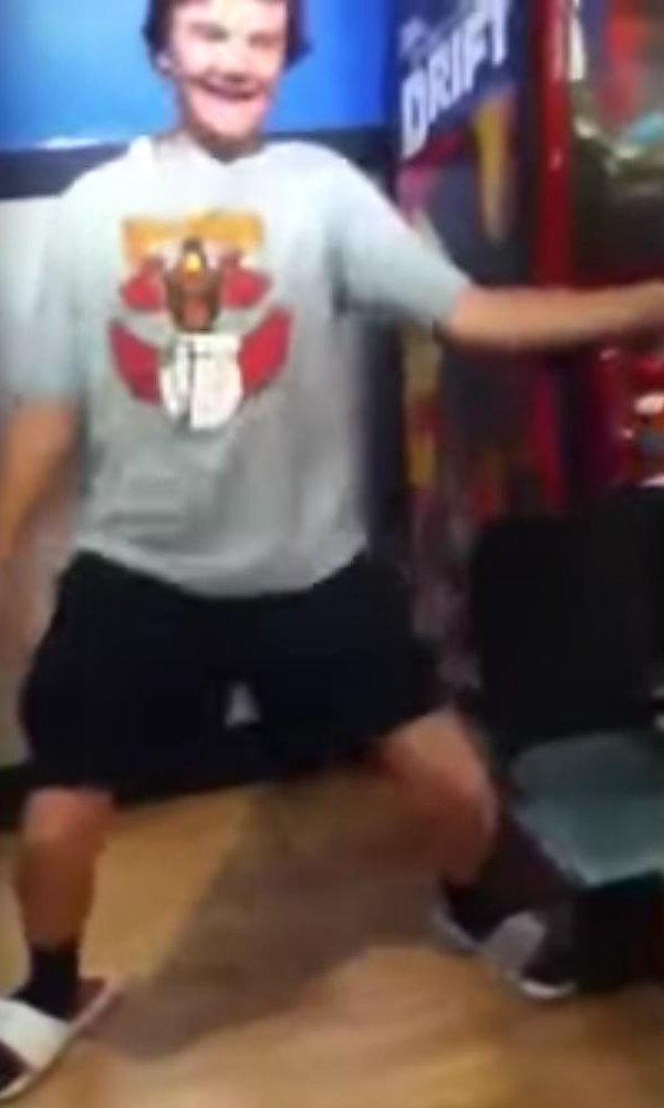 Ballbusting Boys: Video links: If you're happy and you know it clap ...