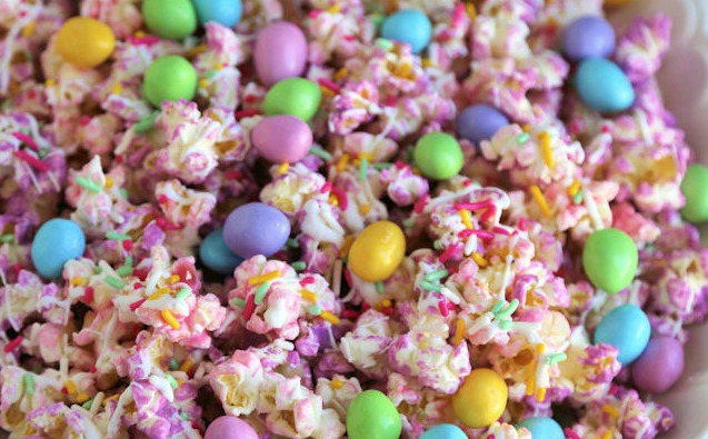 Style, Decor & More: 10 Fun Ways to Make Your Poppity-Pop Popcorn