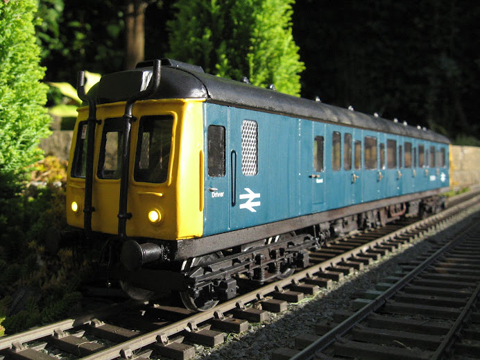 O Gauge Garden Railway: Why Lima O Gauge?