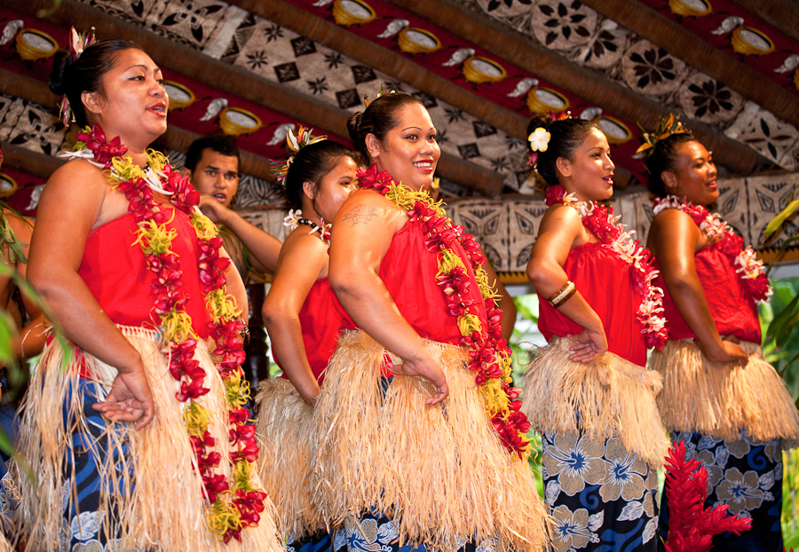 What Karen Sees: Samoan Song and Dance