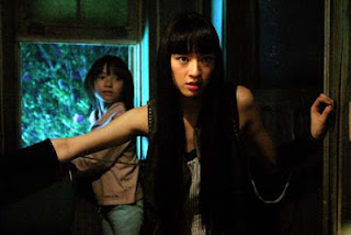 Not a film critic: "Exte - Hair Extensions" (Ekusute, 2007)