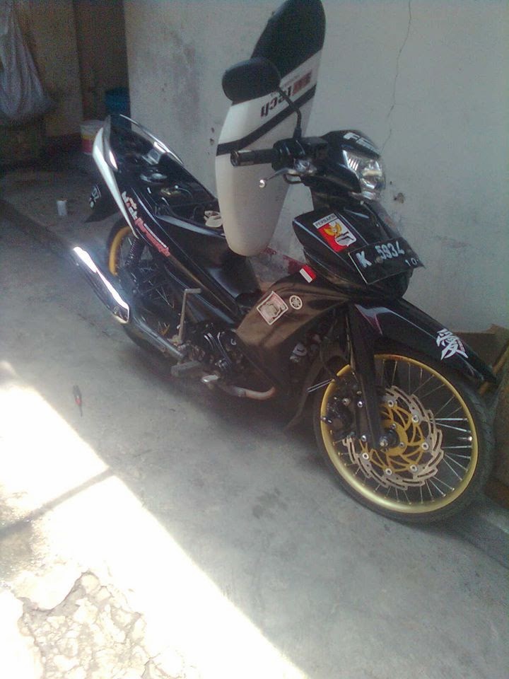 gambar modifikasi motor yamaha vega zr terbaru