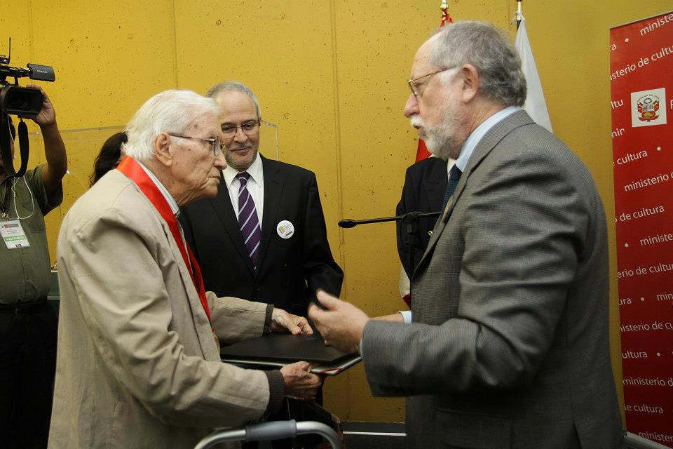 La Forma Moderna en Latinoamérica: OTORGAN DISTINCIÓN DE “PERSONALIDAD ...