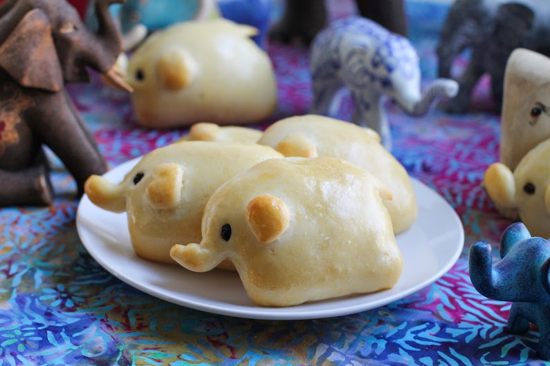 Food Lust People Love: Ham and Cheese Elephant Rolls #BreadBakers