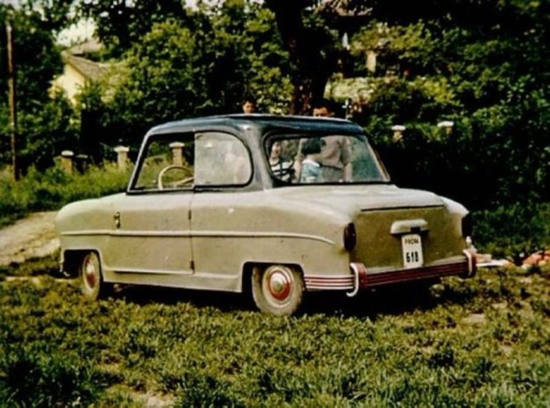 Vintage Photos of the Creative Postwar Microcars of Hungary | Vintage ...
