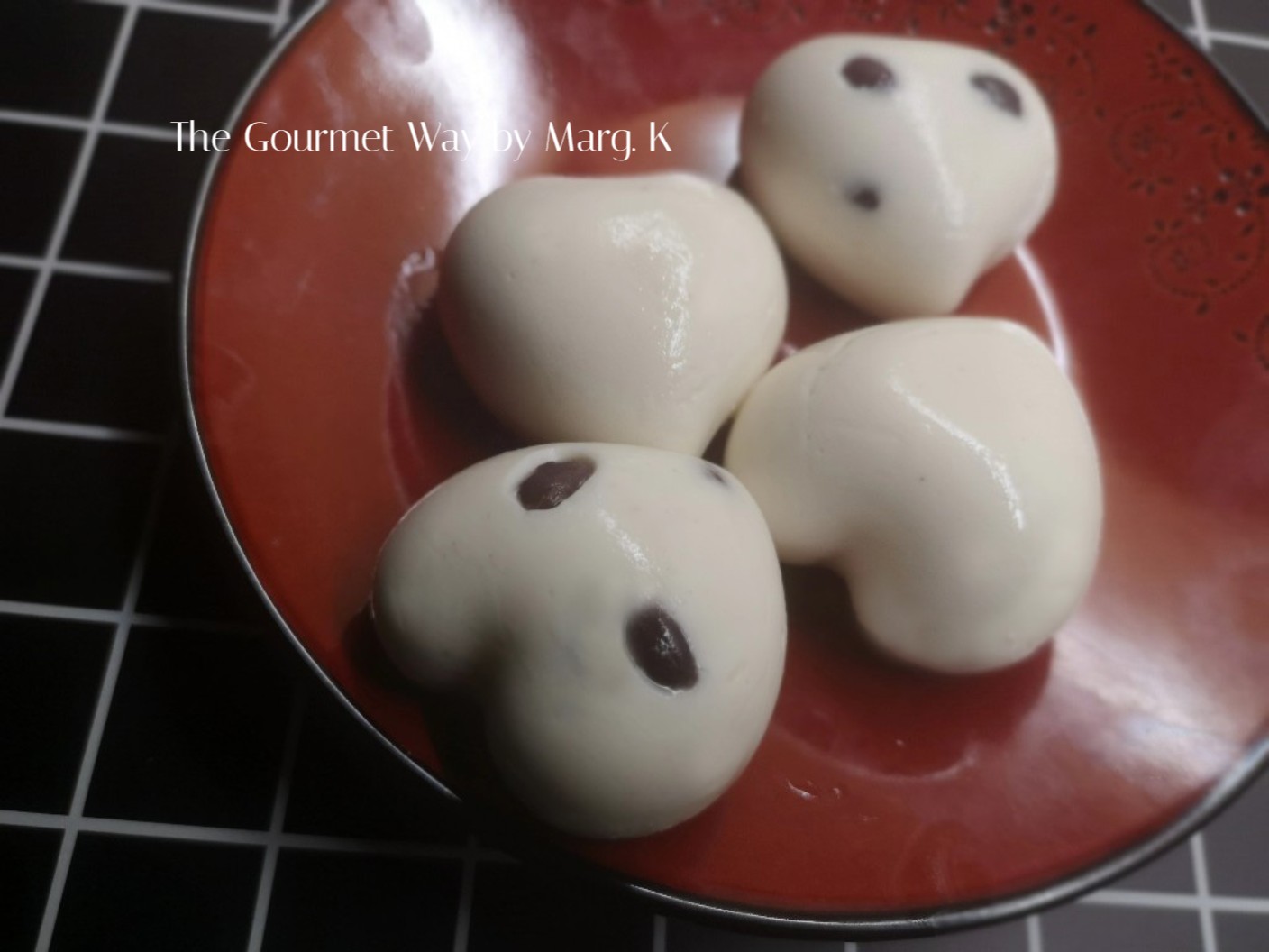 Simple Traditional Coconut Red Bean Pudding . 簡易傳統椰汁紅豆糕