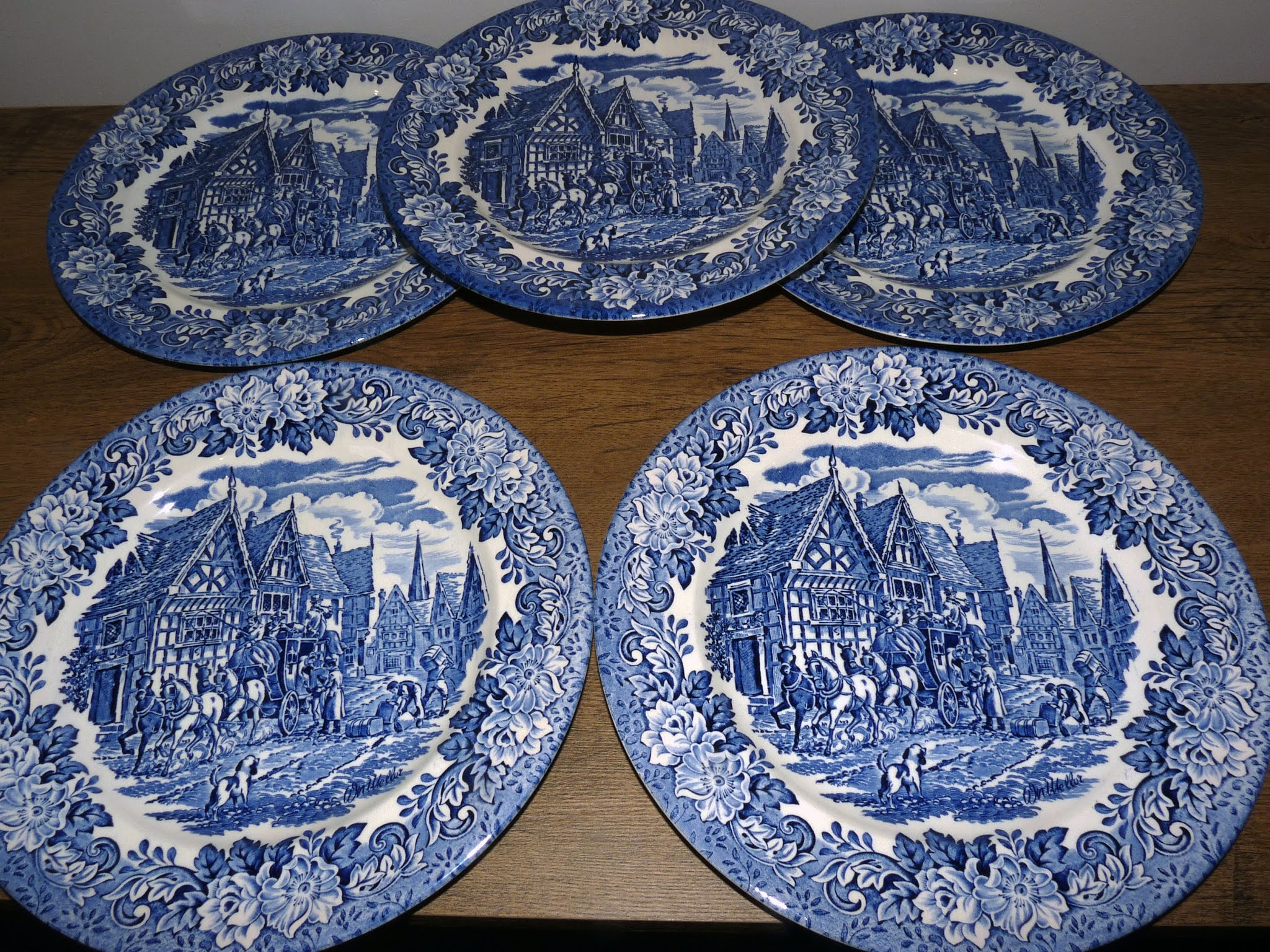 English Ironstone Tableware Ltd. talerze obiadowe wzór Dickens Series ...