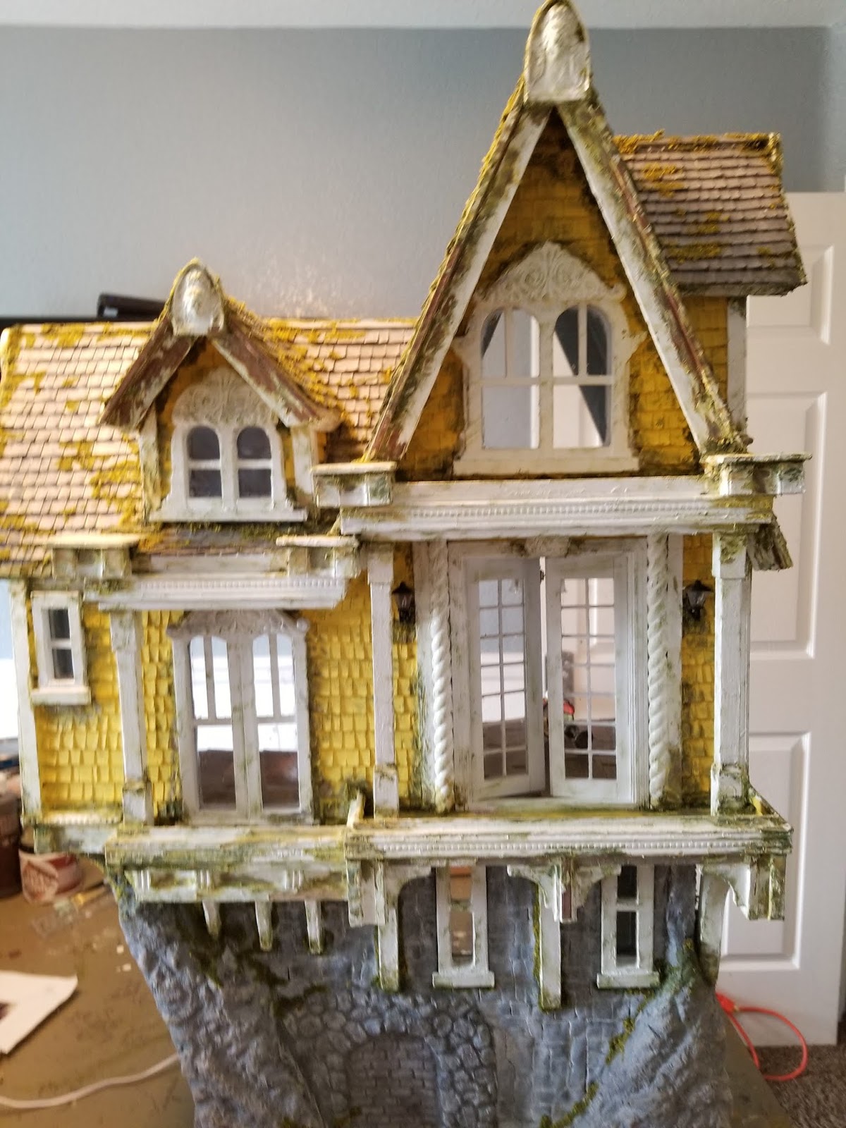 Greggs Miniature Imaginations- (Ever After Cottages): Fantasy Mountain ...