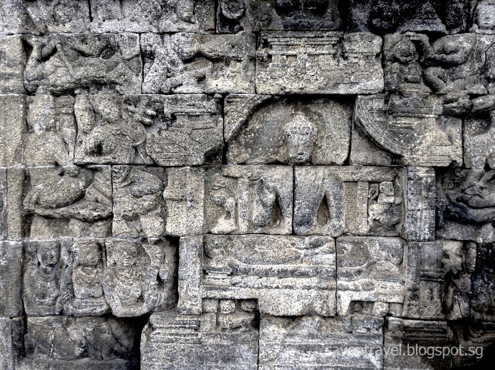 Save & Travel: Borobudur La Grande Temple