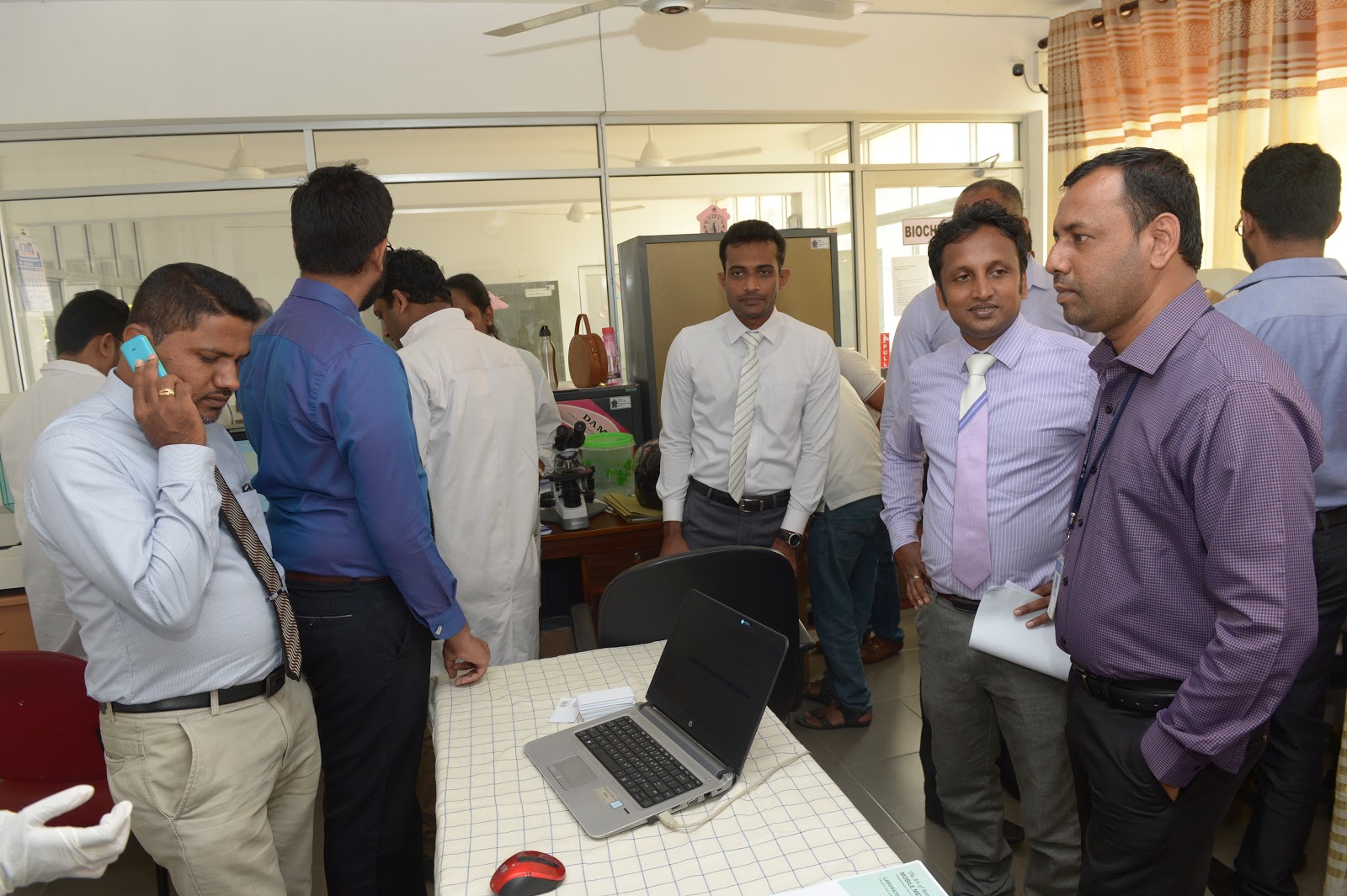 College of Medical Laboratory Science, Sri Lanka: State of Art Mobile ...