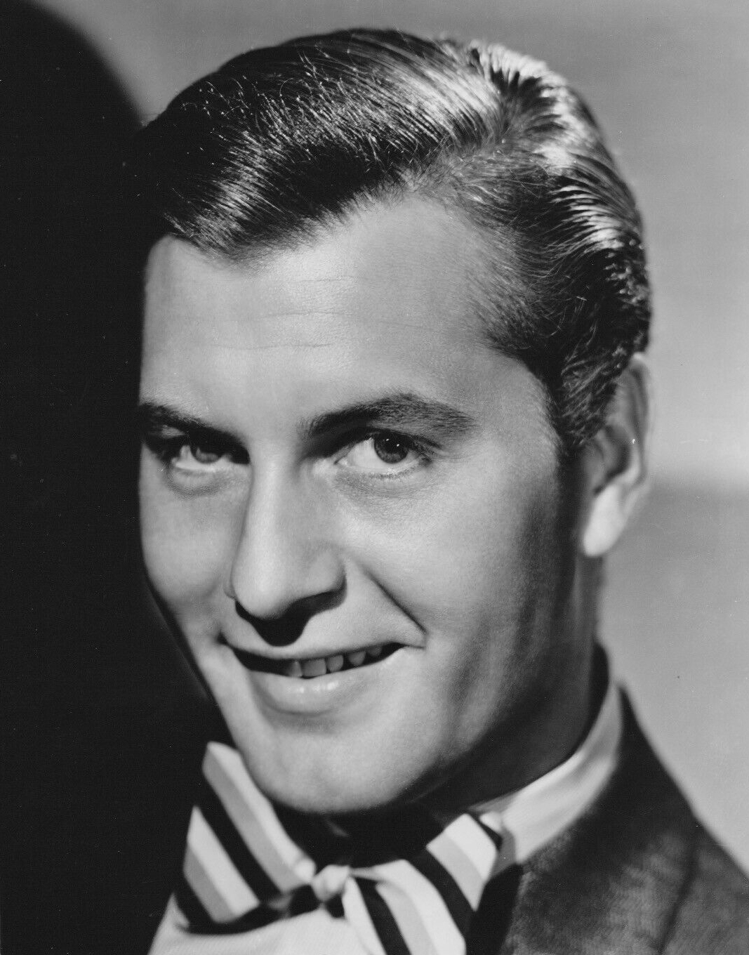 It's The Pictures That Got Small ...: THE TUESDAY GLAMOUR 15!