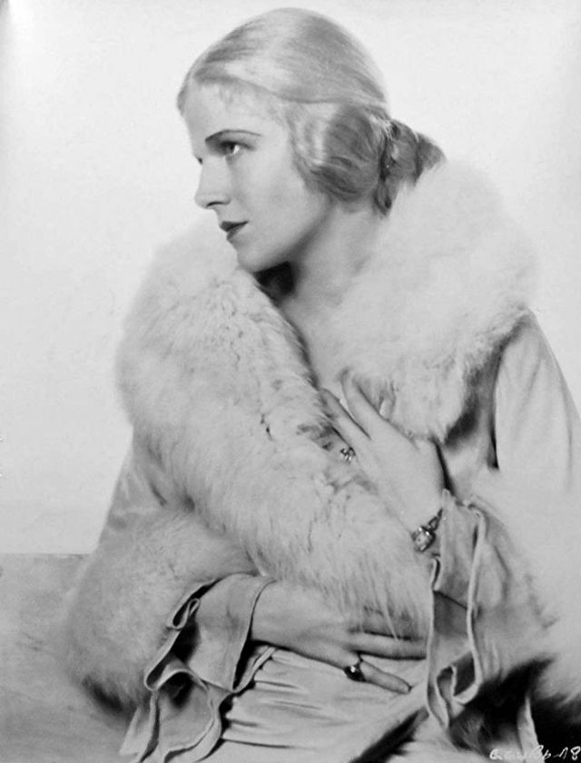 Cinema's Gallant Lady - 40 Glamorous Photos of Ann Harding in the 1920s ...
