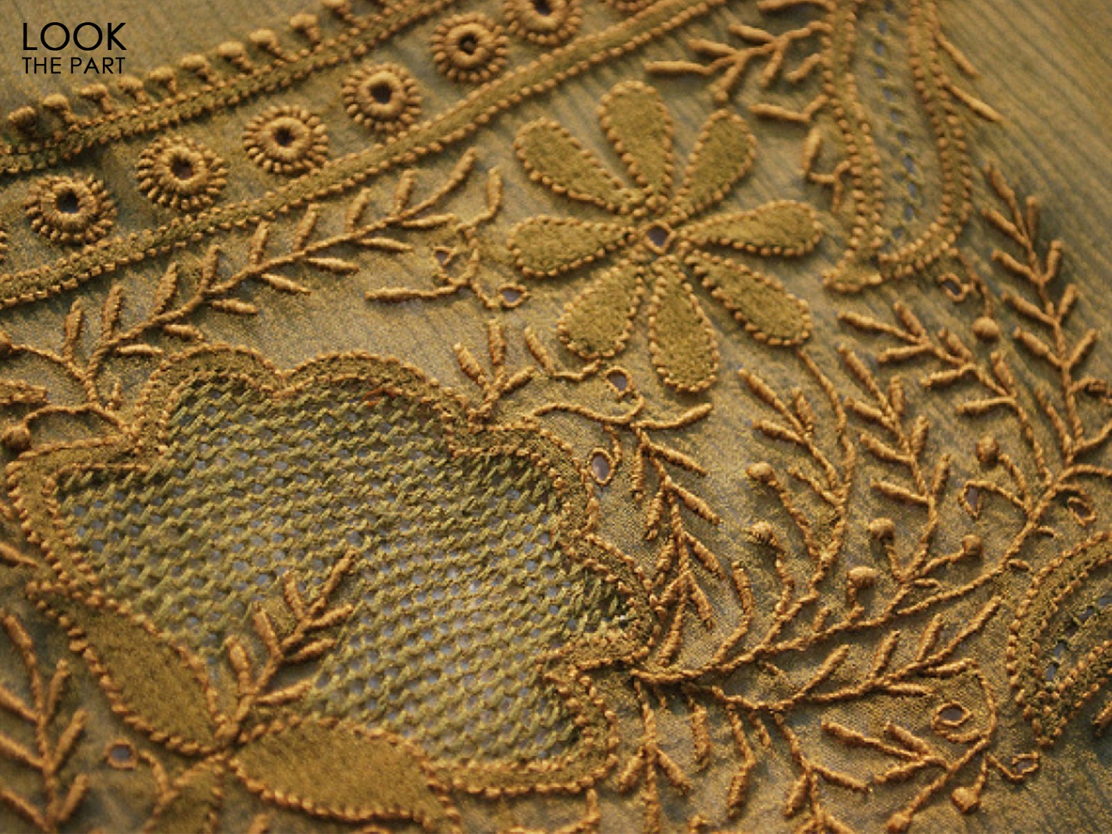 Lucknowi Chikankari Anarkali, Lucknowi Chikankari Saree, Lucknowi ...