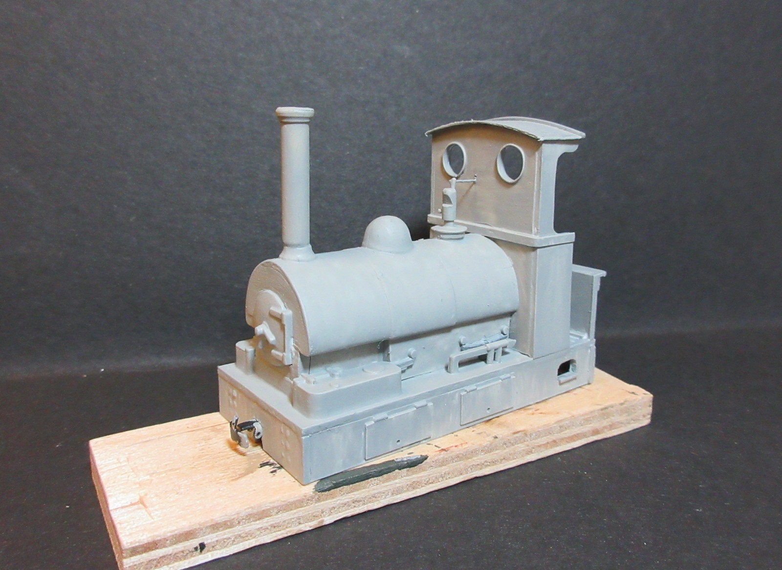 GRUMS NARROW GAUGE LINES: O9 MODEL RAILWAY GUIDE