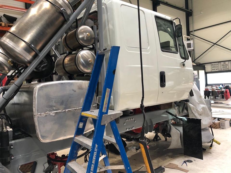 DIECIOCHO RUEDAS: INTERNATIONAL LONESTAR / SCANIA DAKAR 2021