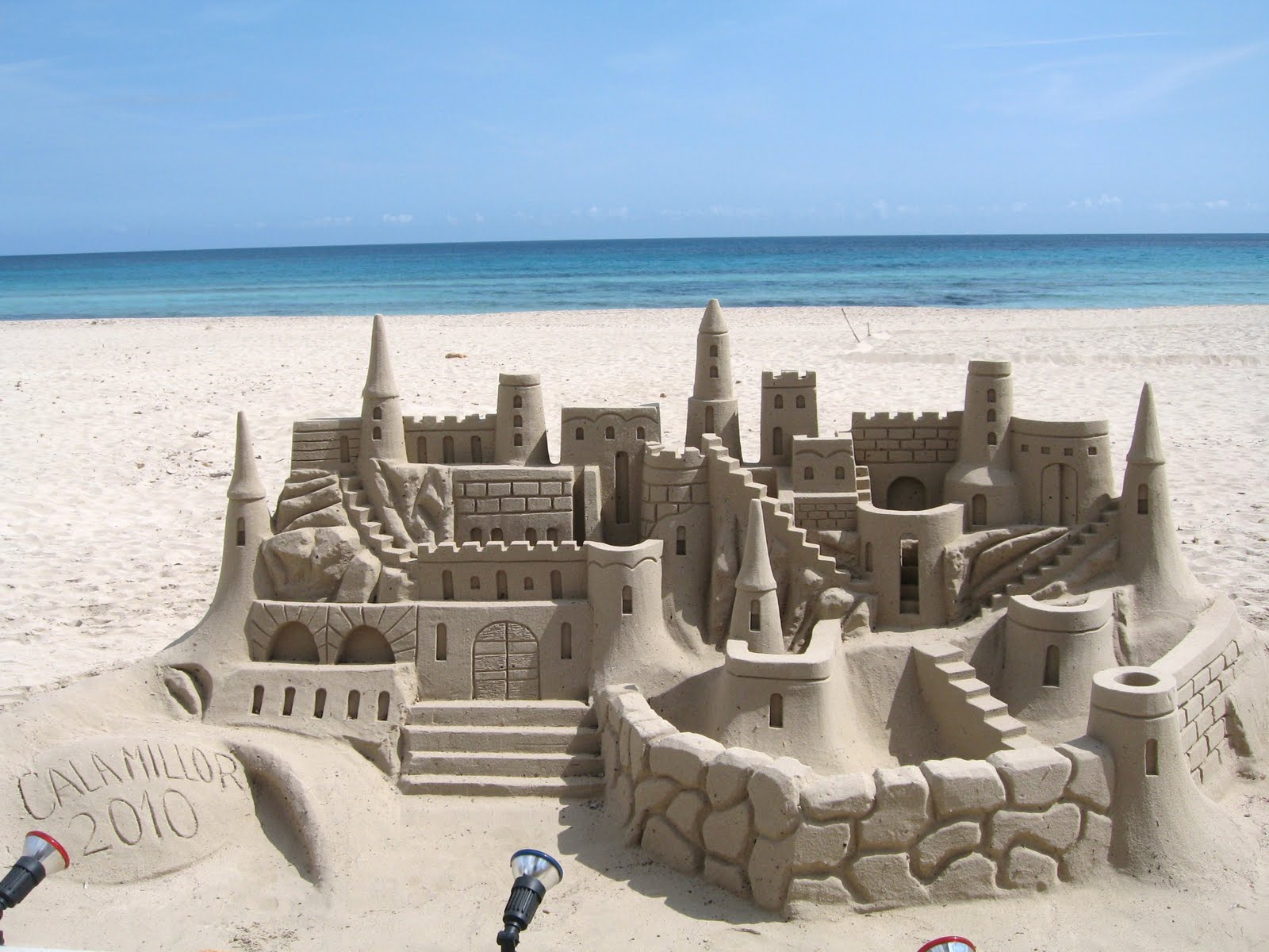 Ocean Waves: Sandcastles!!