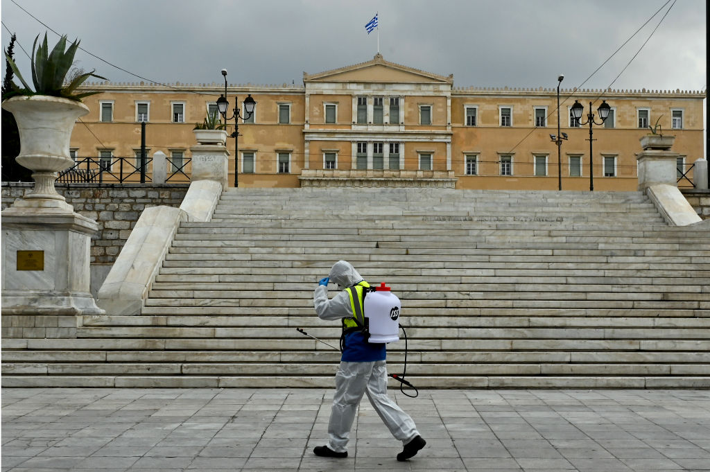 PATRINAKI: ΟΧΙ ΣΕ ΝΕΟ ''LOCKDOWN''. ΤΟ ΠΑΙΧΝΙΔΙ ΜΕ ΤΟΝ ΚΟΡΩΝΟ'Ι'Ο ...