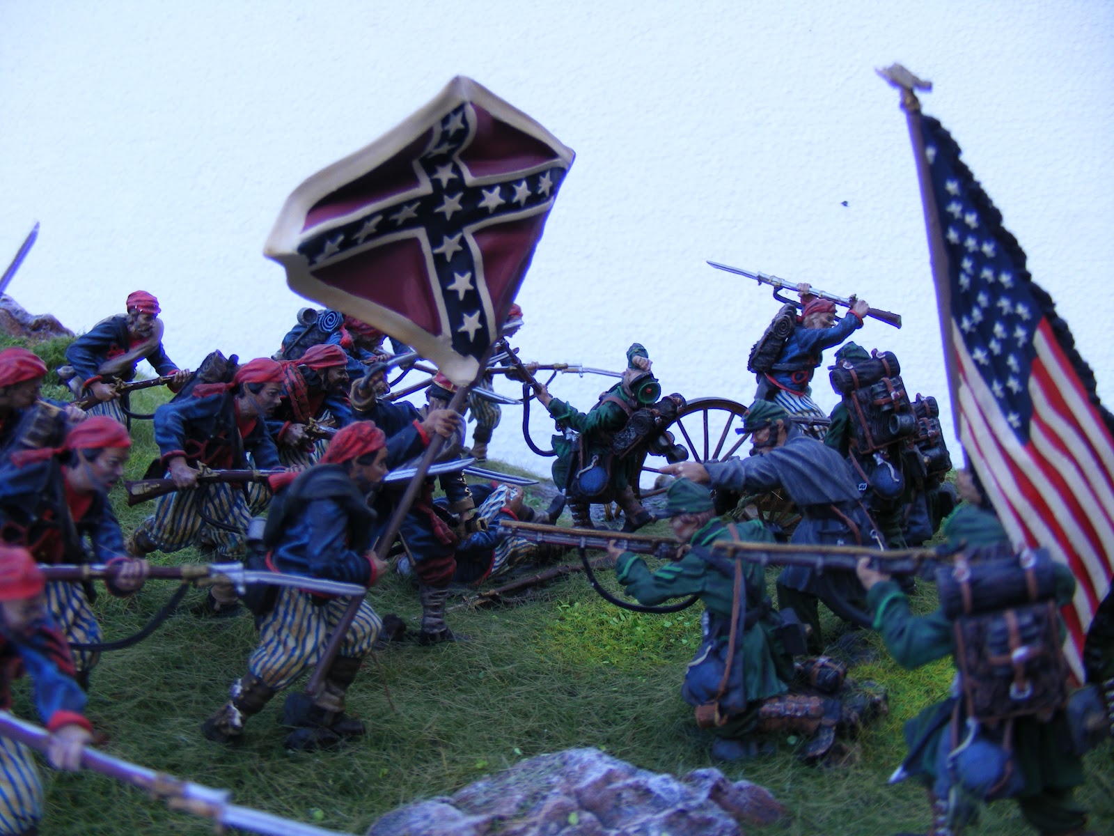 Terrain and Toy Soldiers: Toy Soldier displays part 2