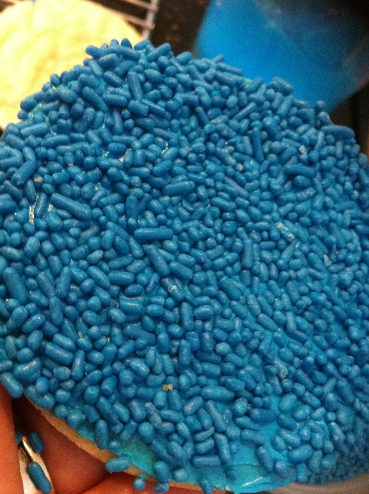 The Cookie Crumbles: Grover Cookies (Cookie Favors)