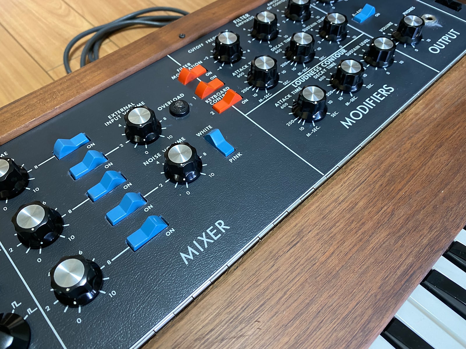 MATRIXSYNTH: May 1974 Early Moog Minimoog Model D w/ Extras SN 4653