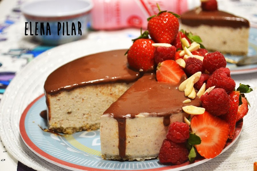 Cheesecake saludable de fresa (sin azúcar y un extra de proteínas) | Cocina