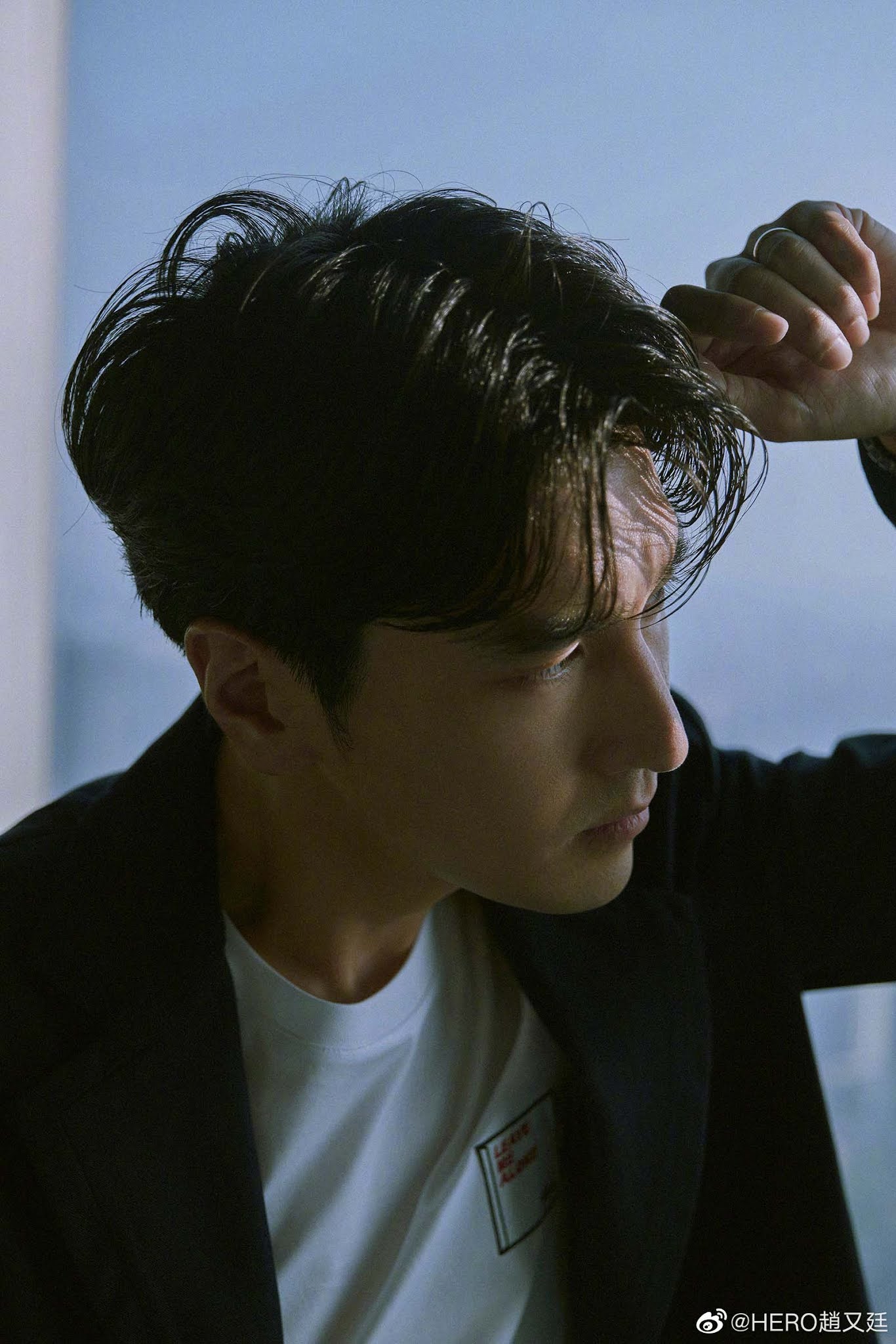 China Entertainment News: Mark Chao poses for photo shoot