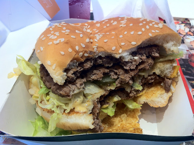 The Japan! Japan! Blog: Bento! #213: McDonald's Japan's Mega Mac