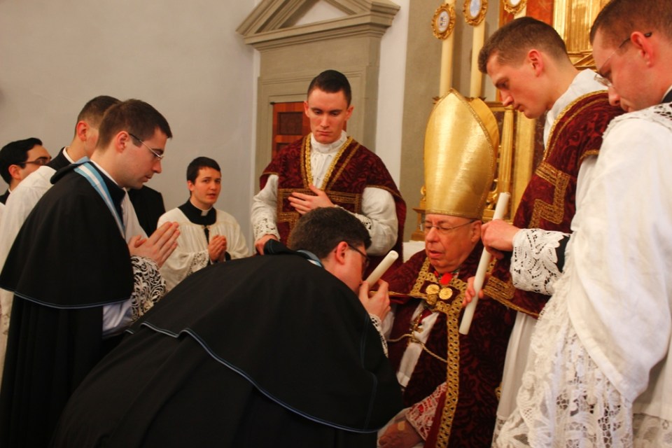 New Liturgical Movement: The History of the Folded Chasuble, by Henri ...
