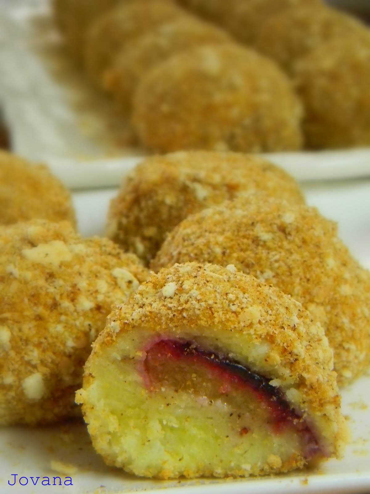 Griz knedle sa šljivama ~ Jojini isprobani recepti