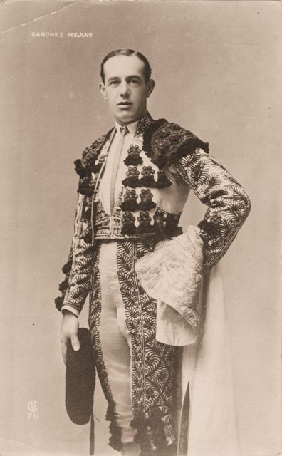 La Aldea de Tauro: Ignacio Sánchez Mejías sobre los protectores de animales