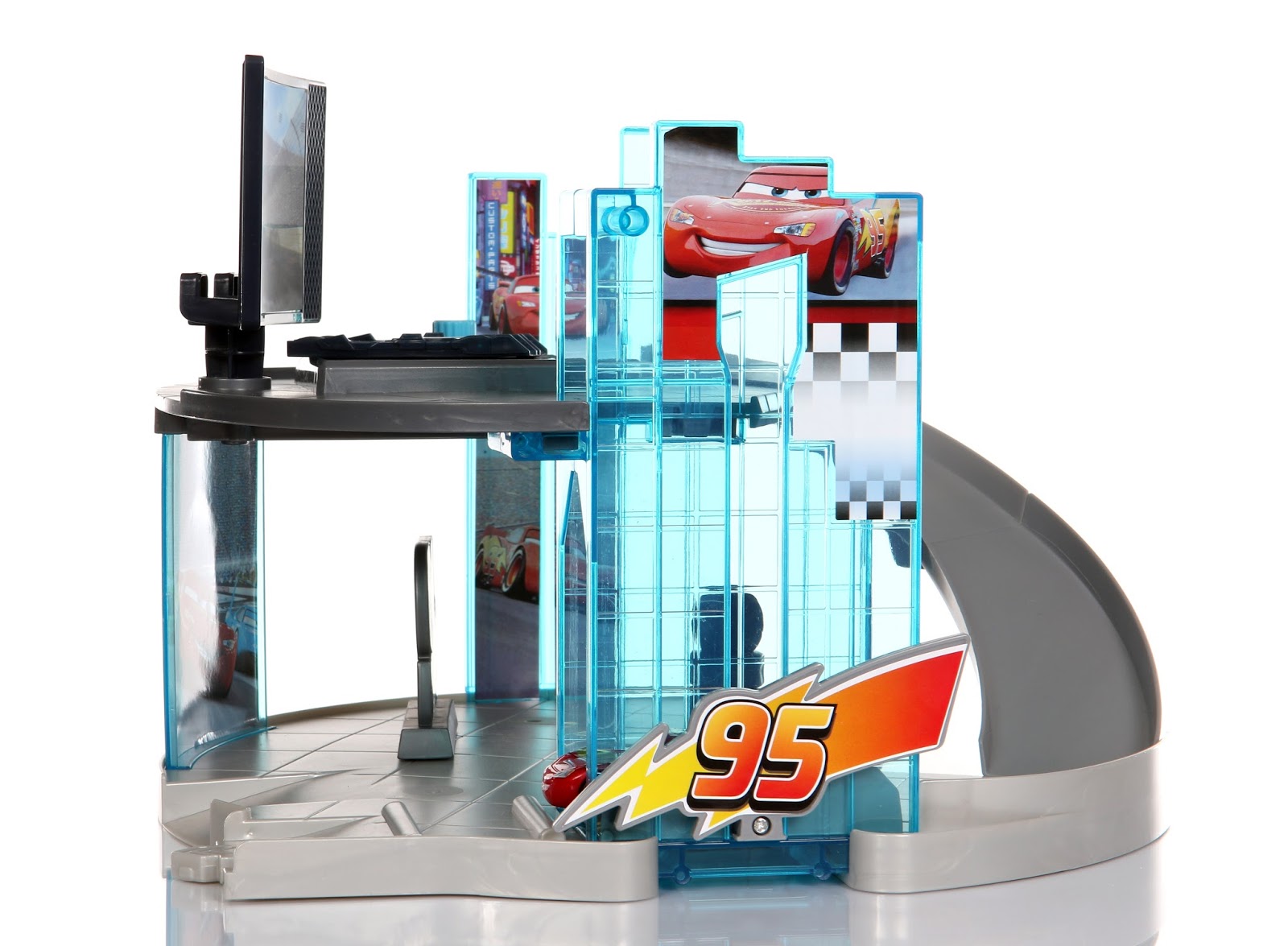 Dan the Pixar Fan: Cars 3: Rust-Eze Racing Center Playset (Target ...