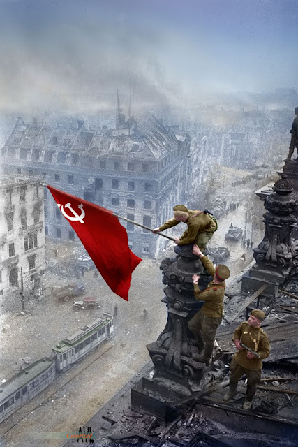 Colors for a Bygone Era: Raising the Soviet flag over the German ...