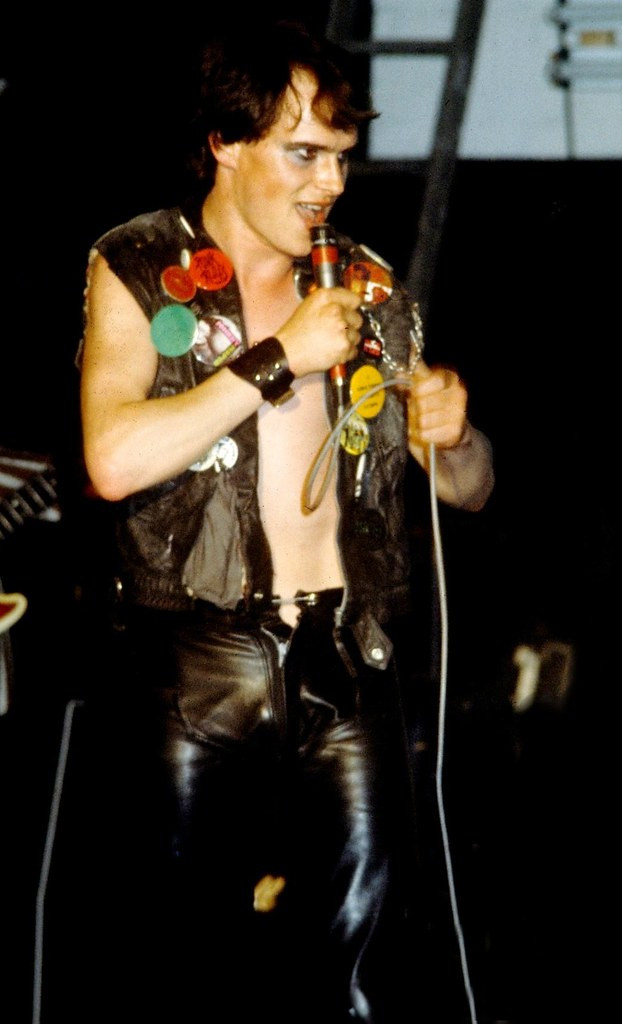 OLD, WEAK BUT ALWAYS A WANKER - THE PUNK YEARS: JOHNNY MOPED - The ...