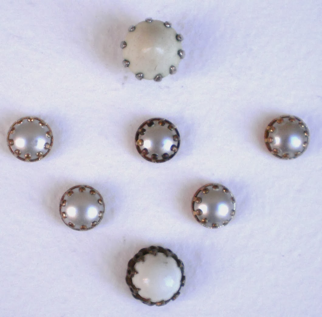 I bottoni al museo: IL BOTTONE E LA SUA STORIA