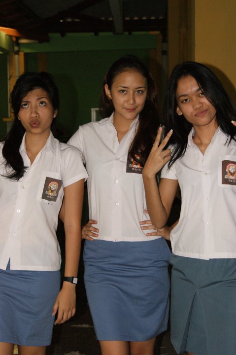 Tips mendekati kakak kelas cewek - My Thinks