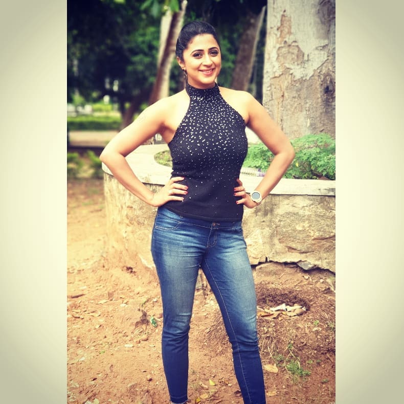 Actress Kanika (Kaniha) Actress Photos Stills Gallery