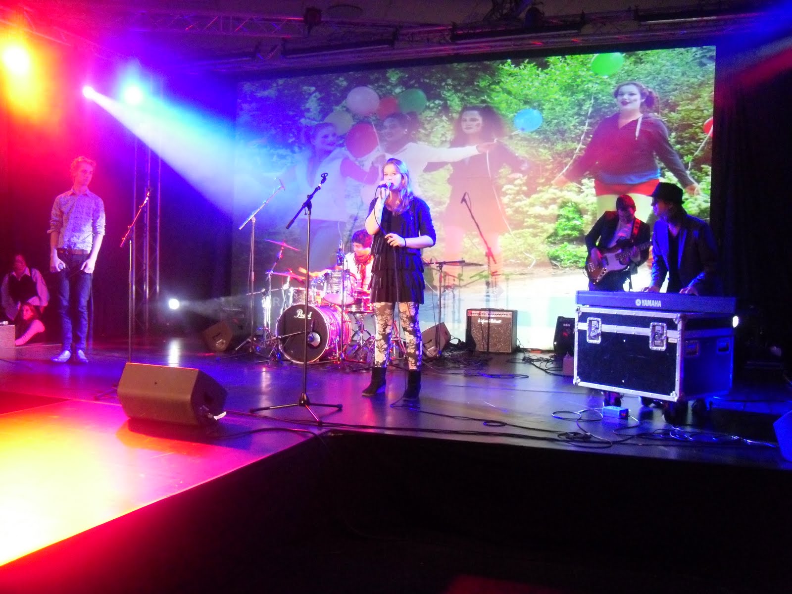 Esther Rijnhart: juli 2011