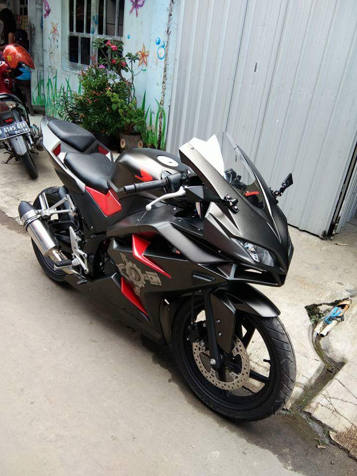 Modifikasi Honda CBR 150 K45A Full Body All New Honda CBR250RR Custom ...